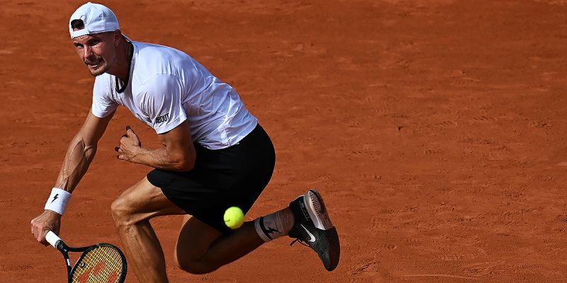 Taro Daniel vs Marton Fucsovics Prediction and Betting Tips (18.08.2024)