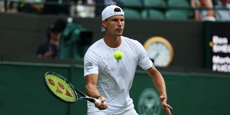 Hugo Gaston vs Marton Fucsovics Prediction and Betting Tips (18.08.2025)