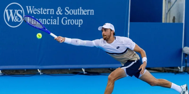 Benjamin Bonzi vs Arthur Rinderknech Prediction and Betting Tips (29.08 ...